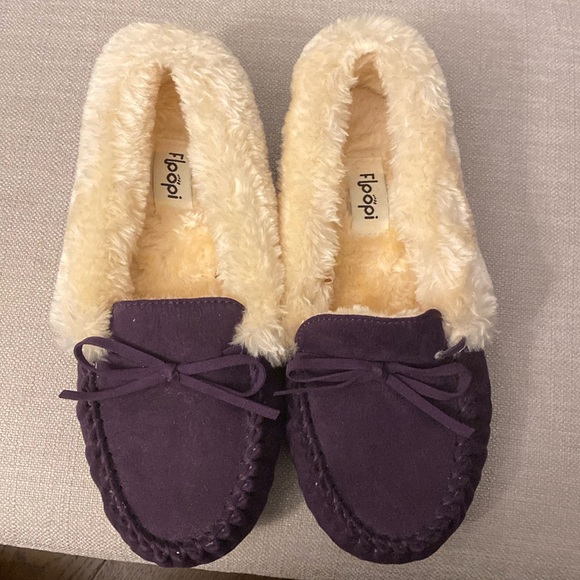 Floopi | Shoes | Floopi Purple Slippers | Poshmark